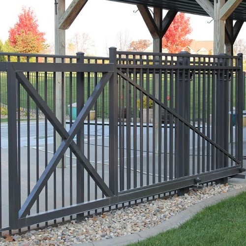Manchester Cantilever Gates - Catalyst™ Fence Solutions - CADdetails