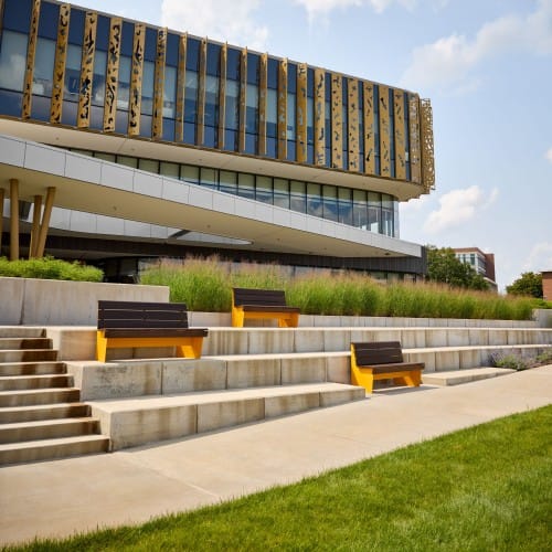 Booth Seating - Landscape Forms - CADdetails