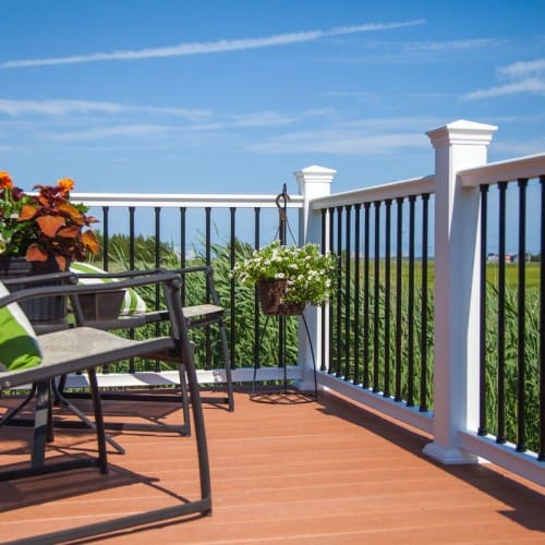 Transform® Composite - RDI Railing - CADdetails